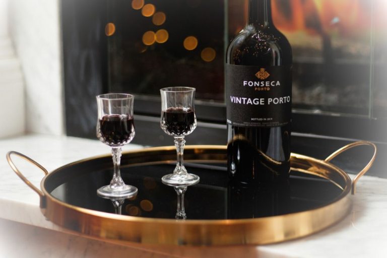 A Guide to Wine Body: Light, Medium, and Heavy